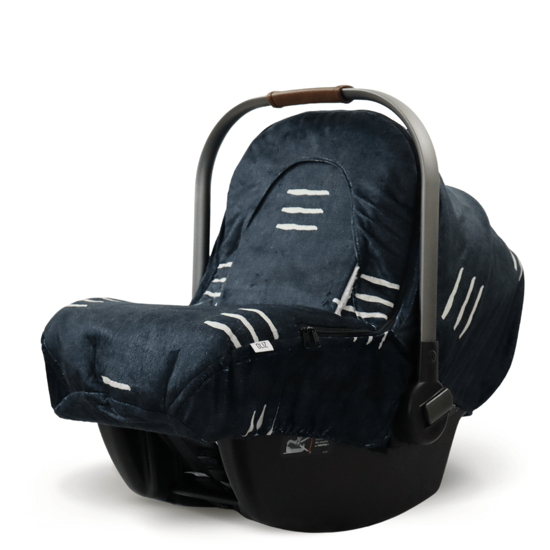 Gliz Design CA | Winter Cover - Triple Dashes